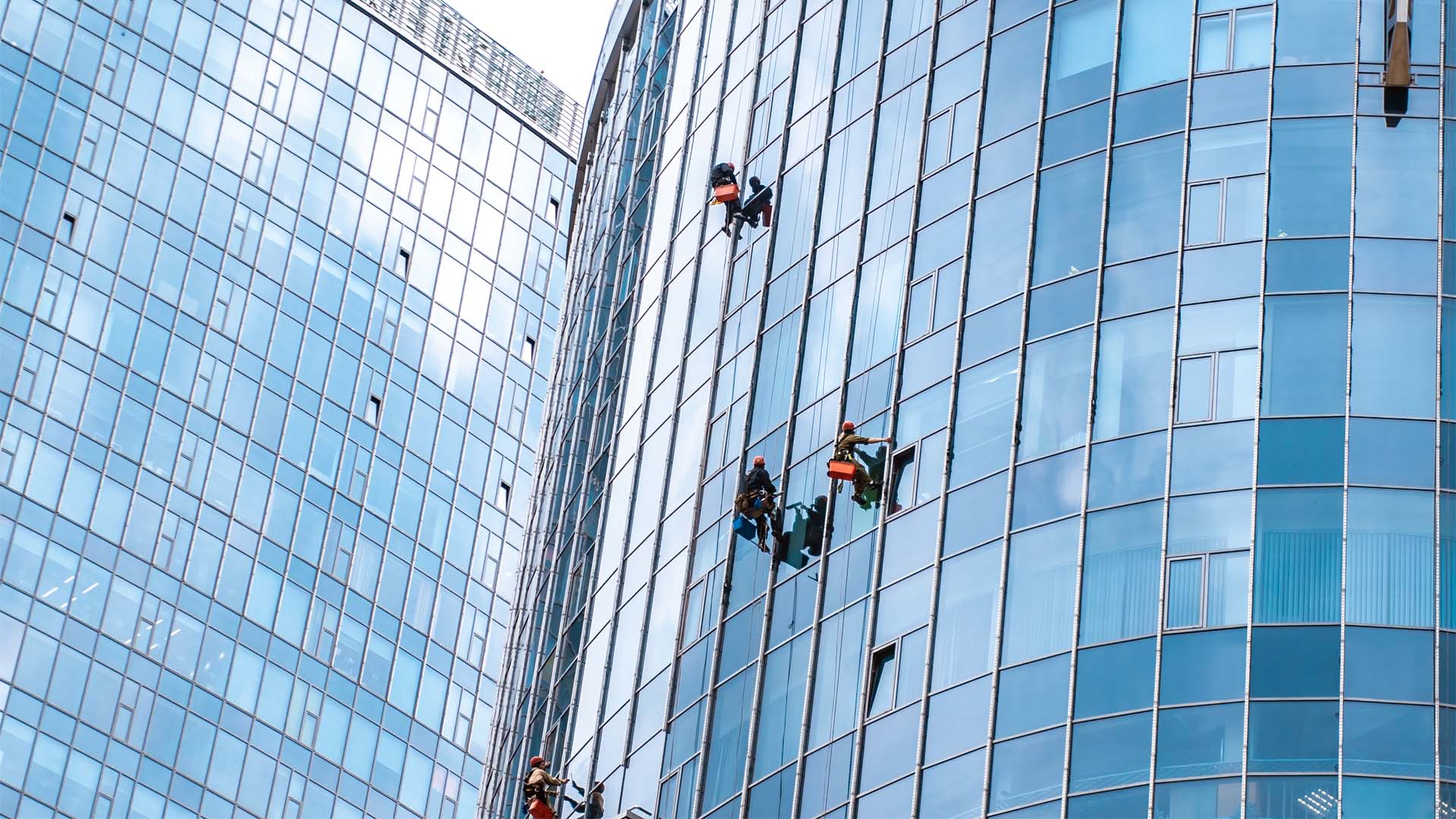 Al Adil Building Maintenance and Cleaning Services LLC